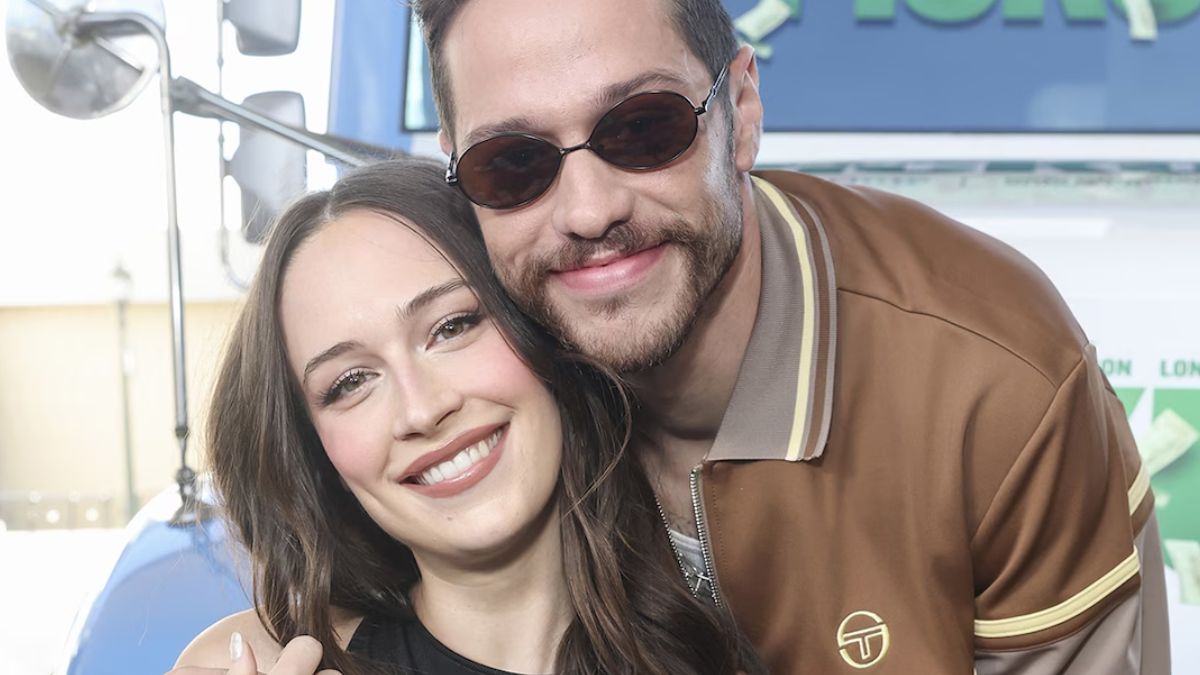 Pete Davidson and Elsie Hewitt Welcome First Child, Share Message ...