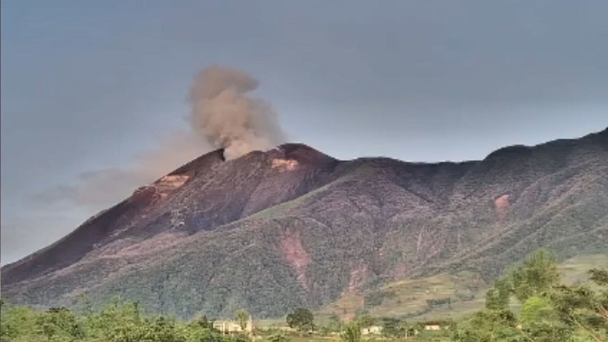 Mayon Volcano Unrest Elevates, Alert Level Raised to 2