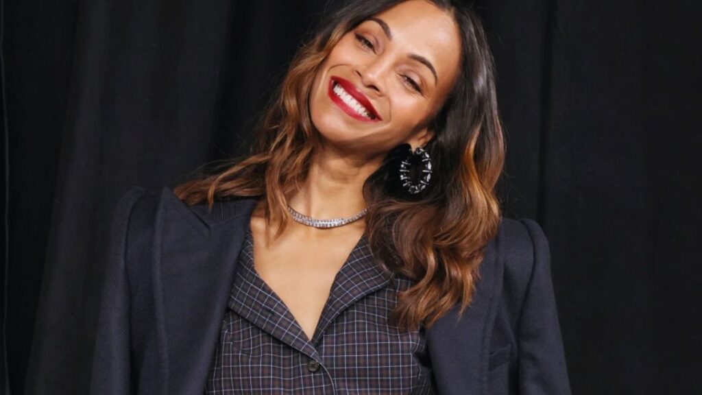 Sophie Turner Begins Filming as Lara Croft in Prime Video’s ‘Tomb ...